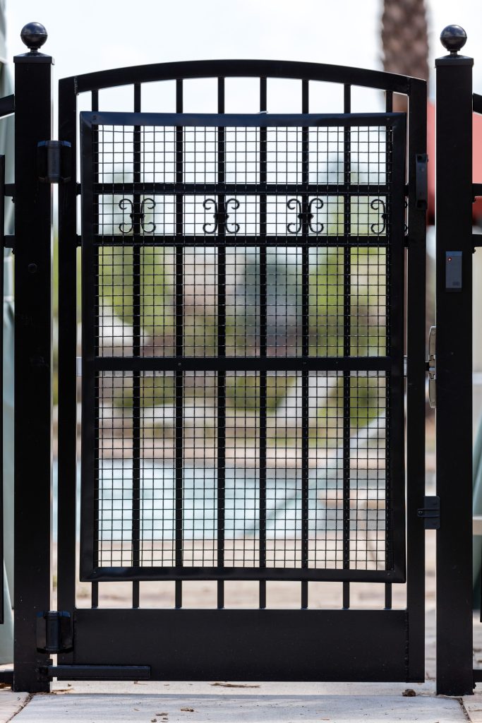 Aluminum Gates - Country Estate Fence | Aluminum Estate Gates